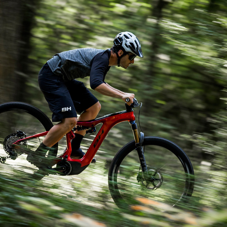 Anlizamos la Nueva BH Atom X en Sportpasión Cycling